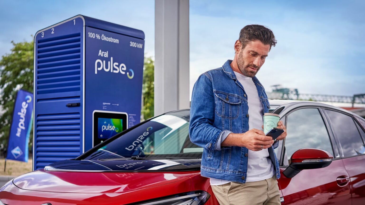 Aral pulse eröffnet neuen Schnellladestandort in Würzburg ...